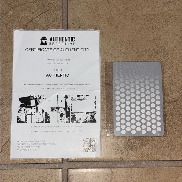 Louis Vuitton | Other | Authentic Detective Certificate With Card ...